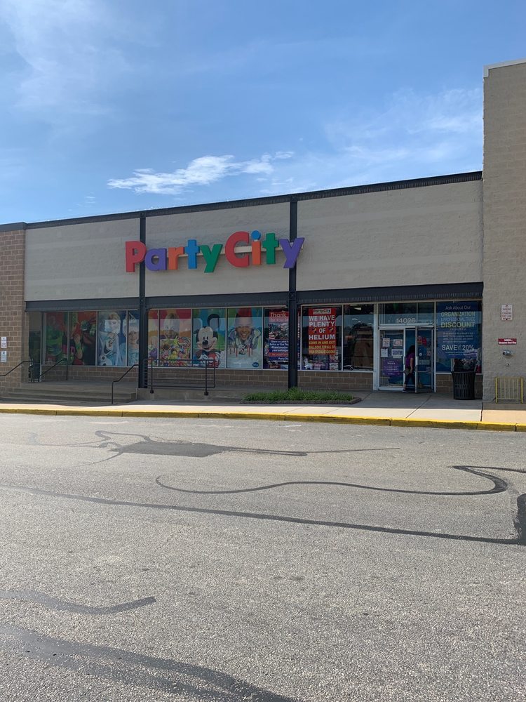 PARTY CITY - 14 Photos & 29 Reviews - Party Supplies - 14026 Shoppers ...