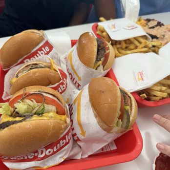 IN-N-OUT BURGER - Updated January 2026 - 400 Photos & 548 Reviews ...
