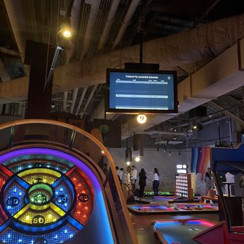 PUTTSHACK - MIAMI - Updated May 2024 - 379 Photos & 183 Reviews - 701 S ...