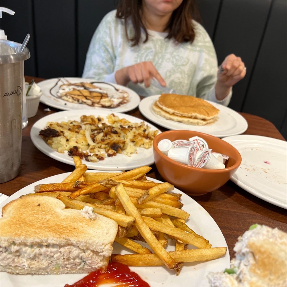 KOFFEE KUP - Updated December 2025 - 112 Photos & 122 Reviews - 30 E ...