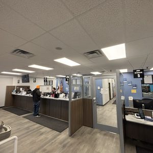 LAUGHLIN LIBRARY - Updated October 2025 - 16 Photos & 13 Reviews - 2840 ...