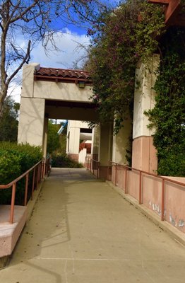 VISTA LIBRARY - Updated September 2025 - 23 Photos & 53 Reviews - 700 ...