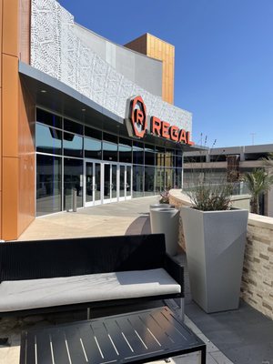 REGAL NORTH HOLLYWOOD - 217 Photos & 142 Reviews - 6150 Laurel Canyon ...