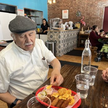 BENNY’S CUBAN CAFÉ - Updated August 2025 - 116 Photos & 78 Reviews - 71 ...