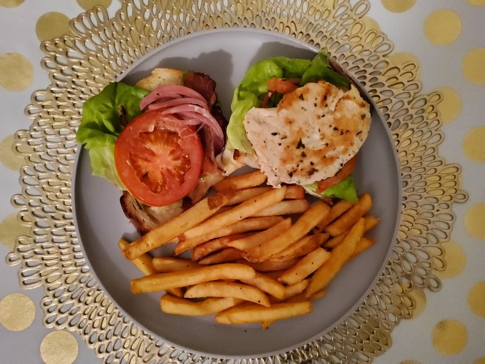 LIZZIE MCNEILL’S IRISH PUB - Updated September 2024 - 172 Photos & 311 ...