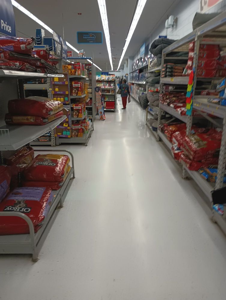 WALMART SUPERCENTER - Updated July 2024 - 44 Reviews - 4001 SE Federal ...