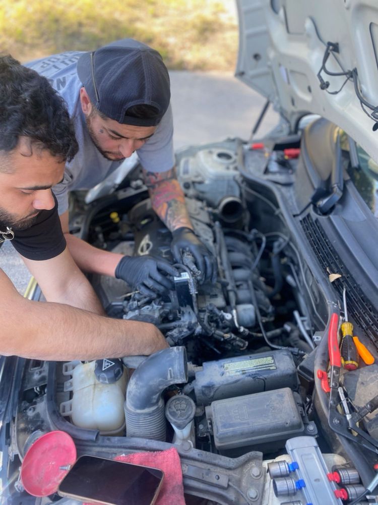 TWINZ AUTO REPAIR - Updated January 2026 - 41 Photos & 13 Reviews ...