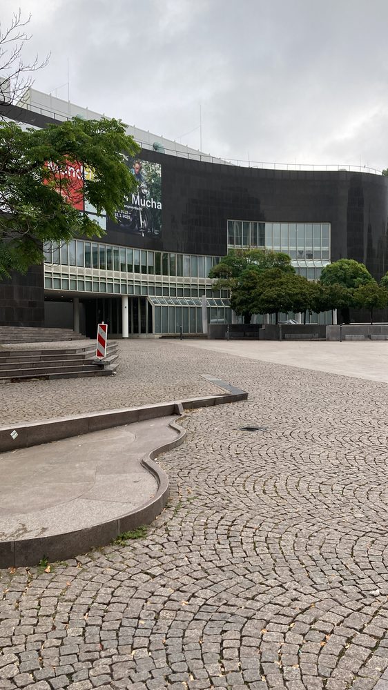 K20 - Updated July 2025 - 75 Photos & 36 Reviews - Grabbeplatz 5 ...