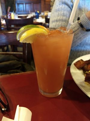 OLD TOWNE SPORTS PUB - 43 Photos & 108 Reviews - 8971 Center St ...