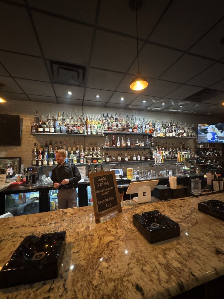 TAPP THAT ASH - Updated November 2025 - 22 S Main St, Franklinton ...