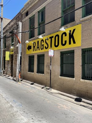 RAGSTOCK - Updated September 2025 - 40 Photos & 150 Reviews - 812 W ...
