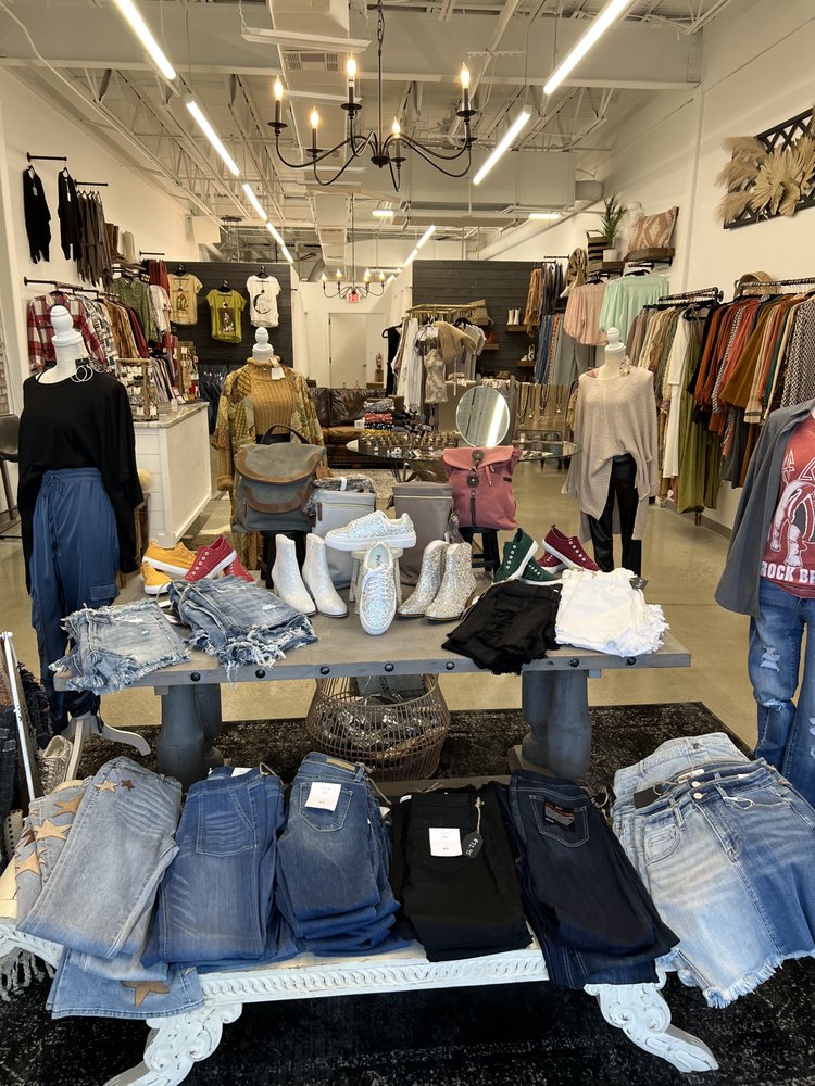 URBAN SERENITY CLOTHING - Updated January 2026 - 6801 Cahaba Valley Rd ...