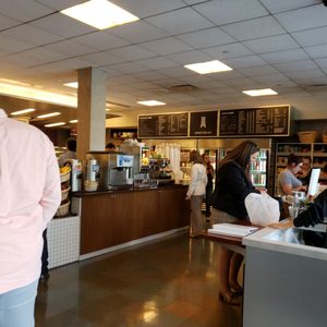 LANDMARK SQUARE CAFE - 23 Photos & 19 Reviews - 4 Landmark Sq, Stamford ...