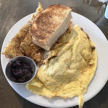 MATT’S BIG BREAKFAST - Updated December 2024 - 2164 Photos & 2737 ...