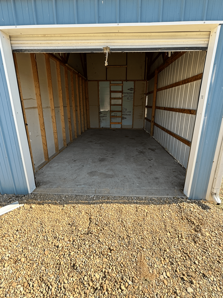 HOMETOWN STORAGE - Updated June 2025 - 1871 Cherry Valley Rd, Newark ...