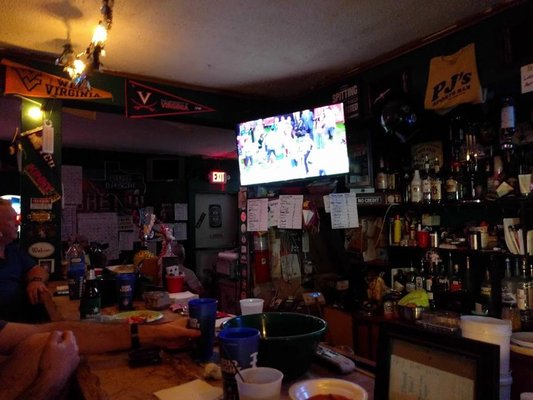 PJ’S SPORTS BAR - 68 Photos & 73 Reviews - 614 W Gray St, Houston ...