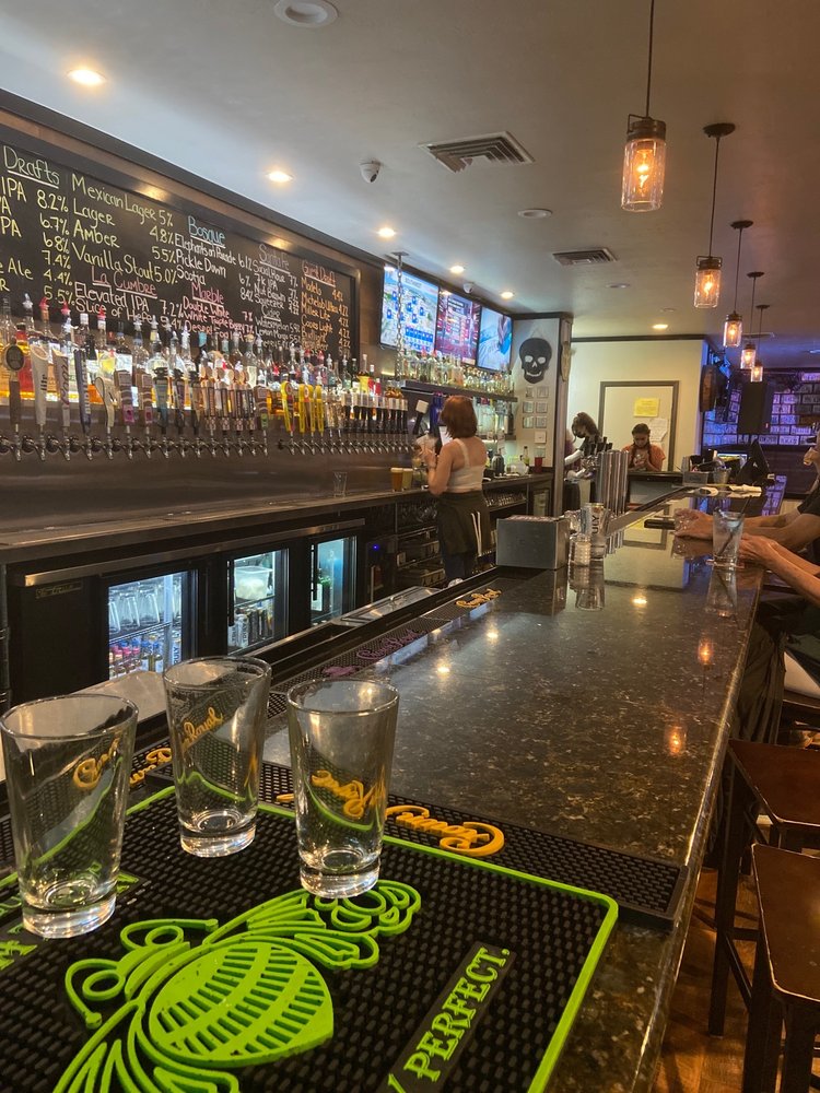 THE LOCAL BREWHOUSE - Updated May 2025 - 93 Photos & 160 Reviews - 300 ...