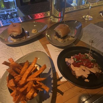 ROOT DOWN - Updated May 2024 - 2692 Photos & 3914 Reviews - 1600 W 33rd ...