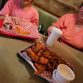 CHICKEN SHACK - Updated May 2025 - 141 Photos & 146 Reviews - 212 Hwy ...