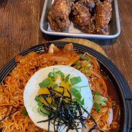 DEN DEN KOREAN FRIED CHICKEN - Updated July 2025 - 902 Photos & 561 ...