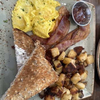 FIRST WATCH - Updated May 2025 - 424 Photos & 385 Reviews - 11661 ...