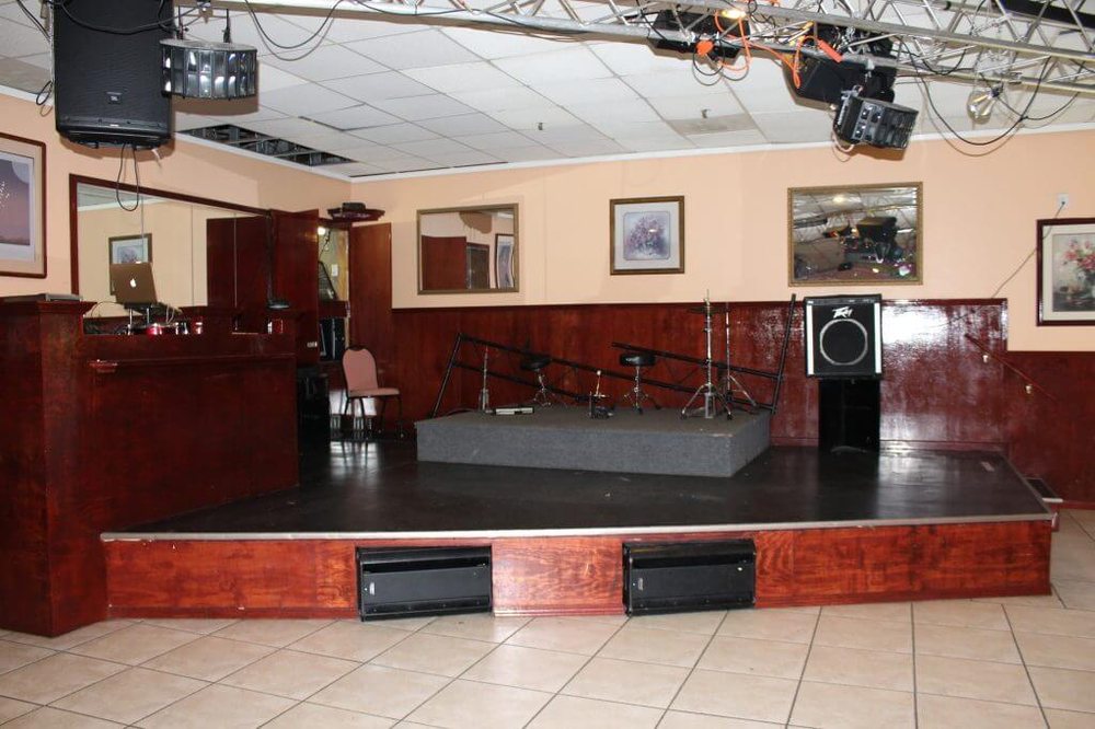 LA SIERRA DE AURORA BANQUETS - Updated October 2025 - 21 Photos - 2121 ...