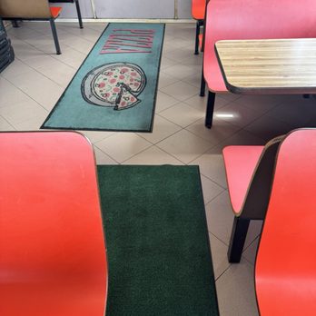 LODI PIZZA RESTAURANT - Updated December 2025 - 127 Photos & 160 ...