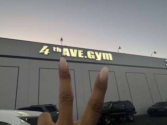 4TH AVE GYM - Updated September 2025 - 40 Photos & 32 Reviews - 300 W ...