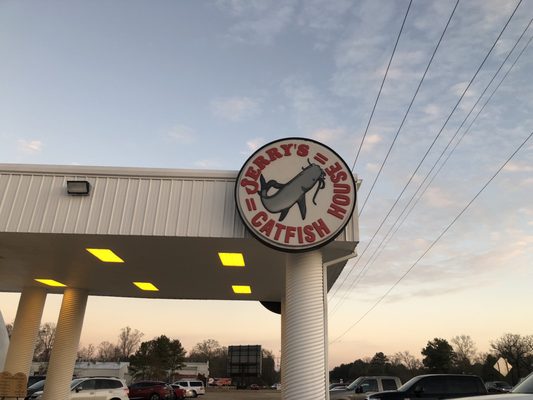 JERRY’S CATFISH HOUSE - 61 Photos & 76 Reviews - 3326 Hwy 49 S ...
