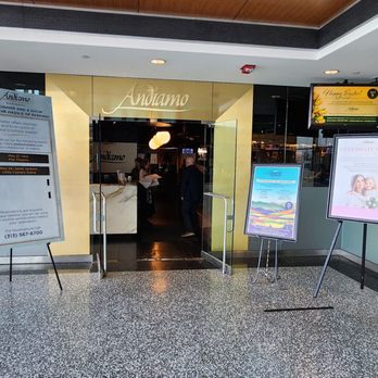 ANDIAMO - Updated May 2024 - 704 Photos & 748 Reviews - 400 Renaissance ...