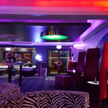 INDISH - Updated July 2025 - 29 Photos - Jardine Way, Chadderton ...