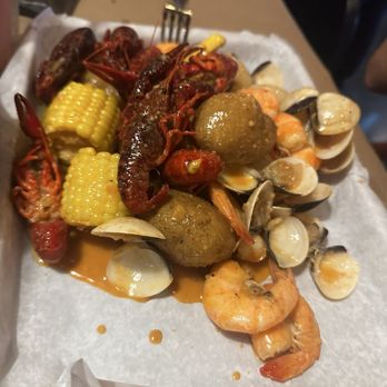 VOODOO CRAB OF NORTH BABYLON - Updated January 2026 - 82 Photos & 51 ...