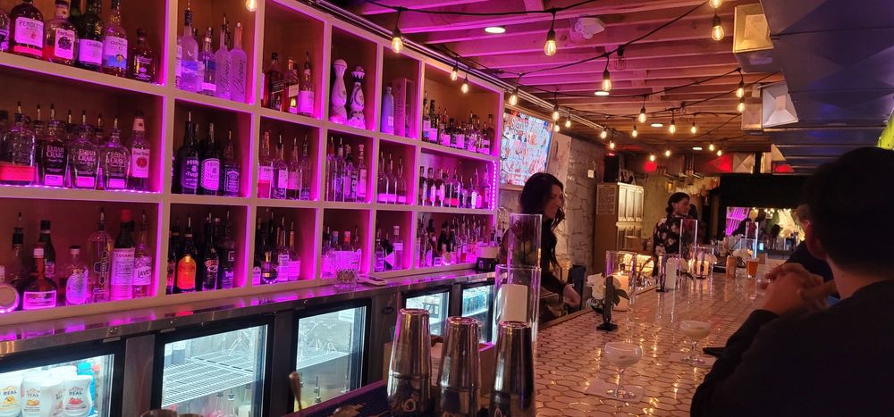 BLOOM ULTRA LOUNGE - Updated May 2025 - 42 Photos & 25 Reviews - 114 N ...