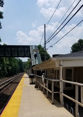 COLD SPRING HARBOR TRAIN STATION LIRR - Updated September 2025 - 11 ...