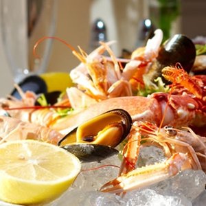 PENNINGTON FISH & CHIP SHOP - The Square, Lymington, Hampshire, United ...