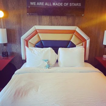 AMERICANA MOTOR HOTEL - Updated August 2024 - 51 Photos & 26 Reviews - 2650 E Rte 66, Flagstaff ...