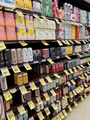 VONS - Updated July 2024 - 83 Photos & 231 Reviews - 481 Old Mammoth Rd ...