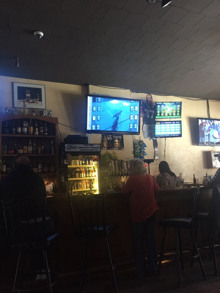 CHRISTOPHER’S PUB - Updated August 2025 - 12 Reviews - 7 Pleasant St ...