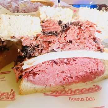 ROSCOE’S FAMOUS DELI - Updated July 2025 - 952 Photos & 869 Reviews ...