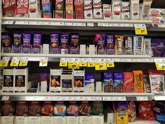 FRESHCO - Updated September 2024 - 13 Photos - 318 Ontario Street ...