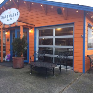 SALTWATER CAFE - 47 Photos & 36 Reviews - 1345 Gulf Rd, Point Roberts ...