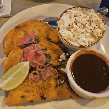 DOWNTOWN BETHANY BLUES - Updated October 2025 - 73 Photos & 44 Reviews ...