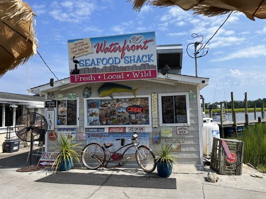 WATERFRONT SEAFOOD SHACK - Updated March 2025 - 423 Photos & 442 ...