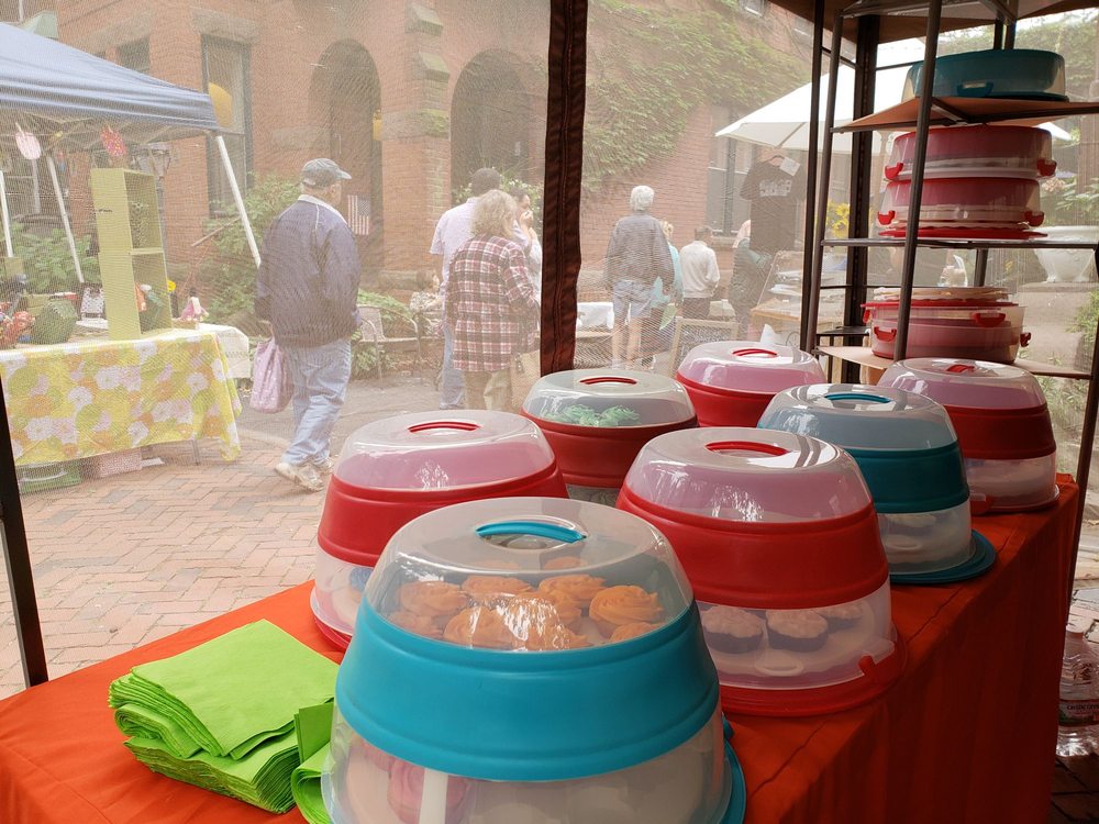 TROPICAKES - Updated August 2025 - 12 Photos - Springfield ...