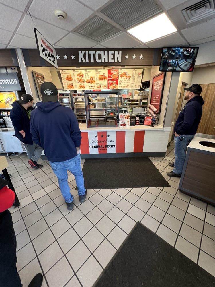 KFC - Updated October 2025 - 594 W Plank Rd, Altoona, Pennsylvania ...