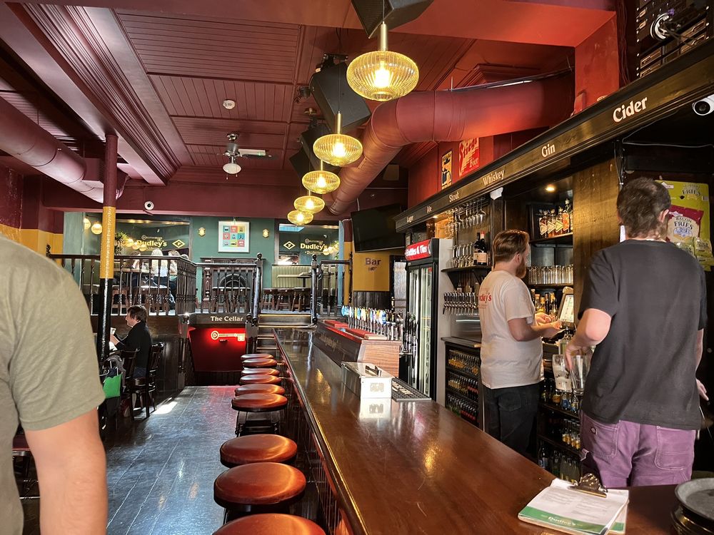 BAKERS BAR & RESTAURANT - Updated November 2024 - 27 Photos & 19 ...