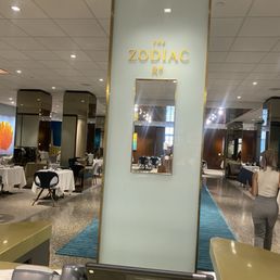 THE ZODIAC - Updated July 2025 - 183 Photos & 116 Reviews - 1618 Main ...