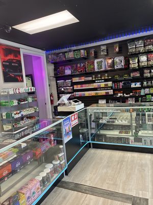 MO SMOKE & VAPES - Updated May 2026 - 3827 Broad River Rd, Columbia ...