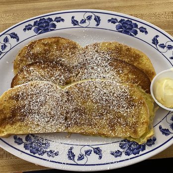 KANEMITSU’S BAKERY & COFFEE SHOP - Updated July 2024 - 314 Photos & 194 ...