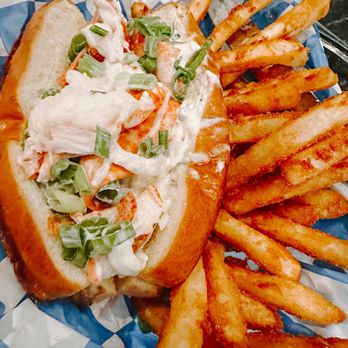 BLU POINT SEAFOOD CO - Updated 05/2025 - 180 Photos & 166 Reviews - 123 ...